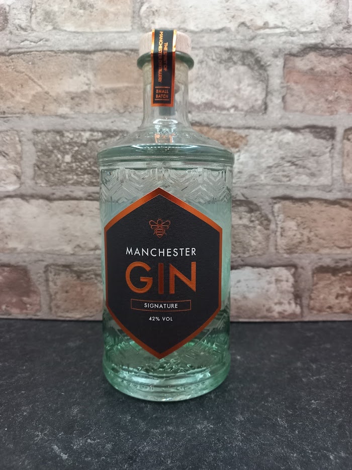 Manchester Gin – The Review Studio