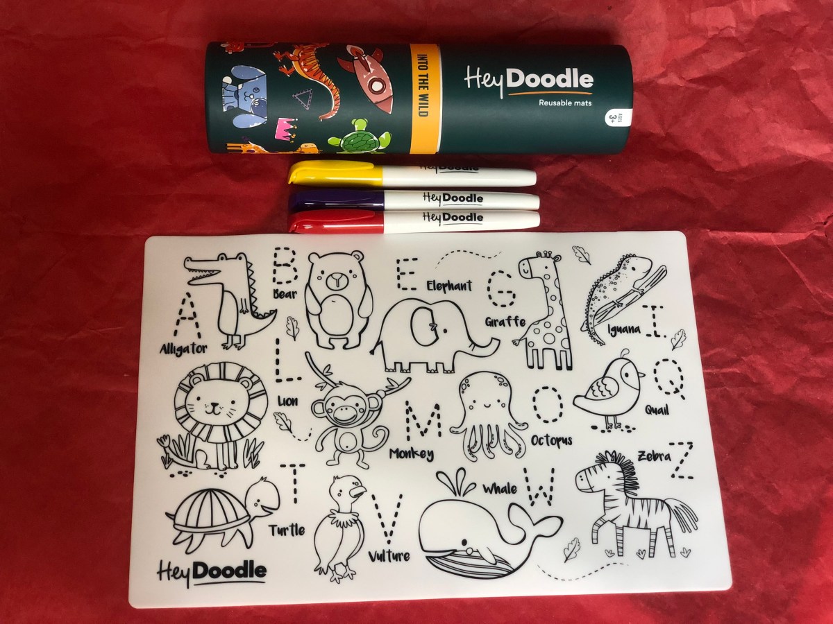 Hey Doodle Reusable Colouring Mat – The Review Studio