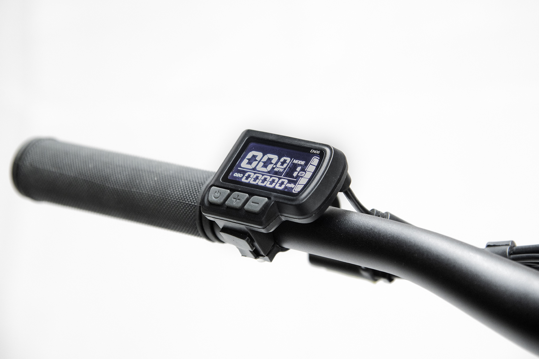 RooDog Avatar Electric Mountain Bike – The Review Studio